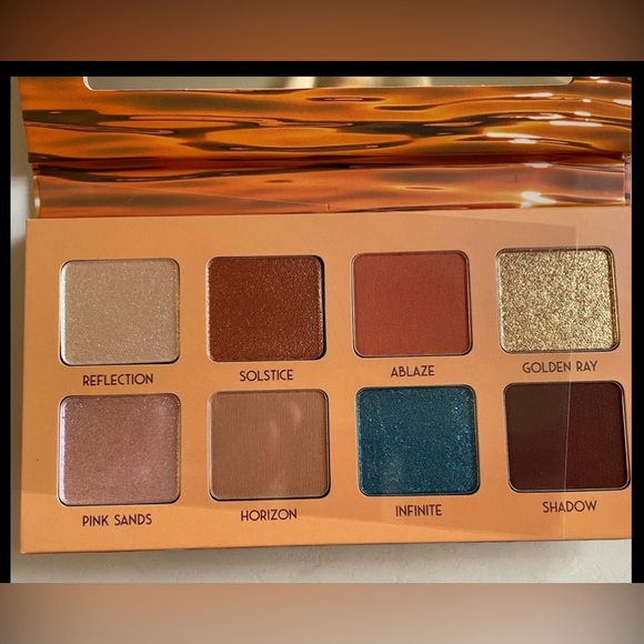 golden hours | Makeup | Golden Hours Beauty For Real Eye Shadow Glam ...